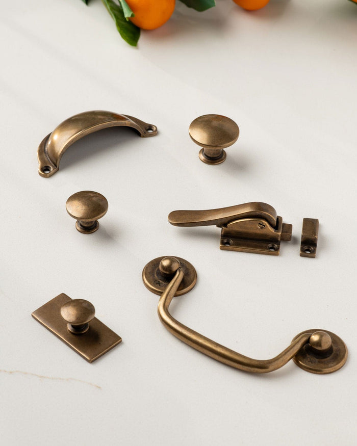 Modern Matter Hardware - Kitchen Cabinet Knobs & Pulls